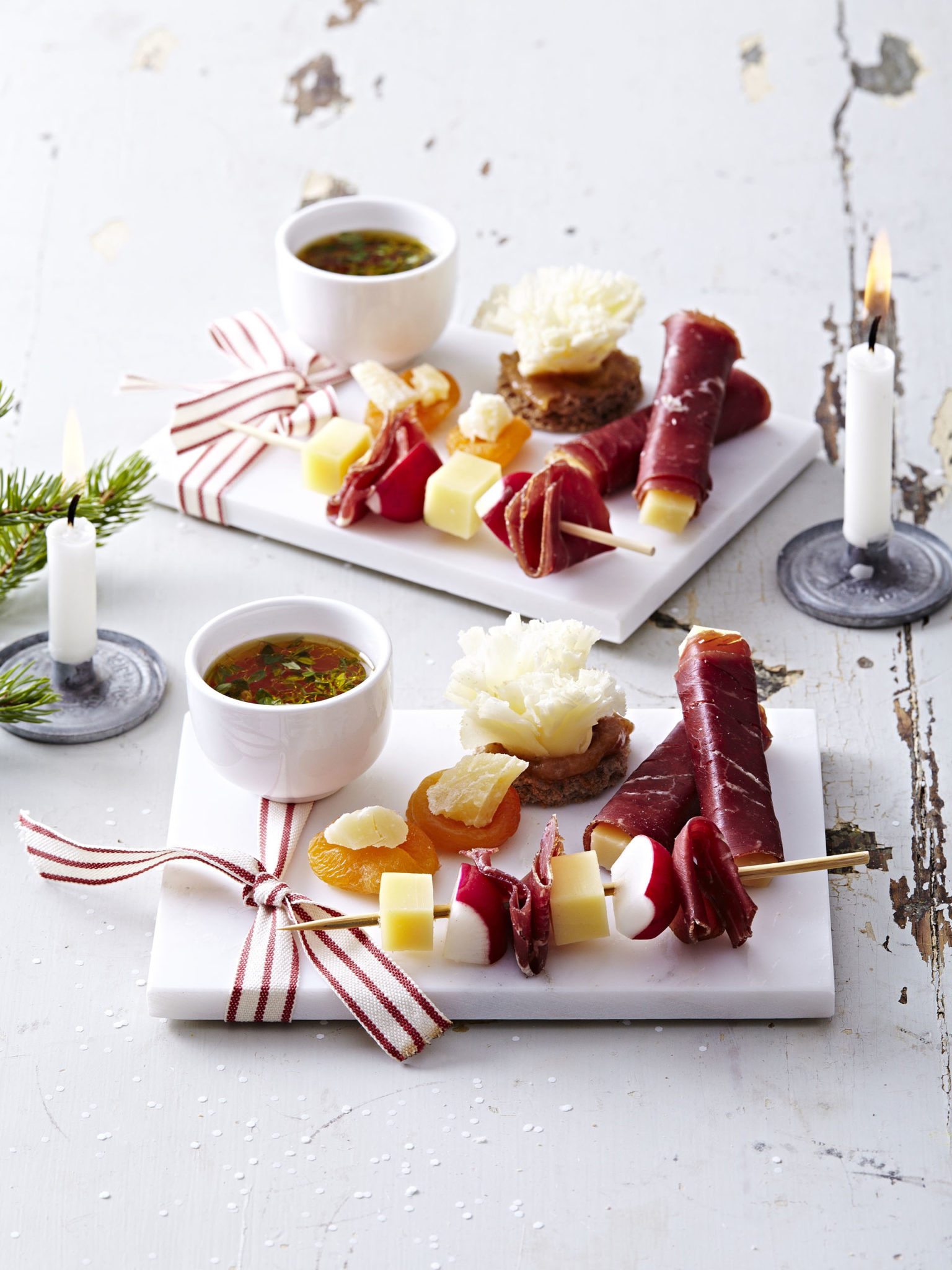 Tȇte de Moine | Zwitserse ‘monnikenkop’ | Kazen | Kaas.nl